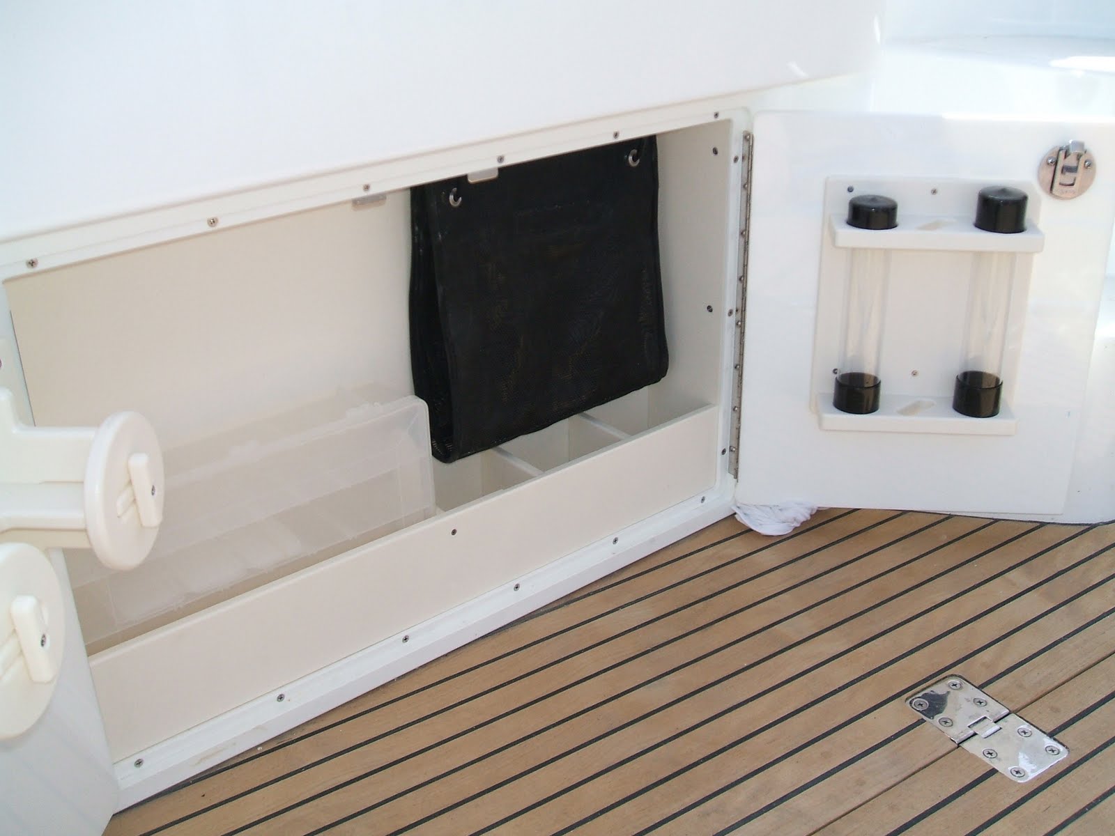Mikelson Yachts Inc :: Blog: :: Mikelson 57 Tackle Centers
