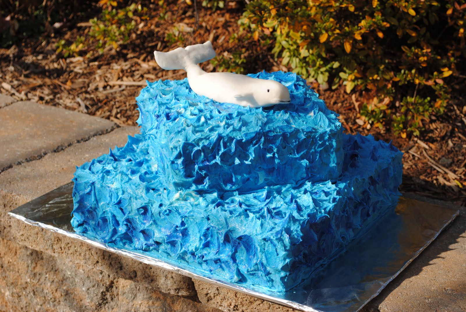 Pink Sugar Bakery: Beluga Whale : Birthday Cake