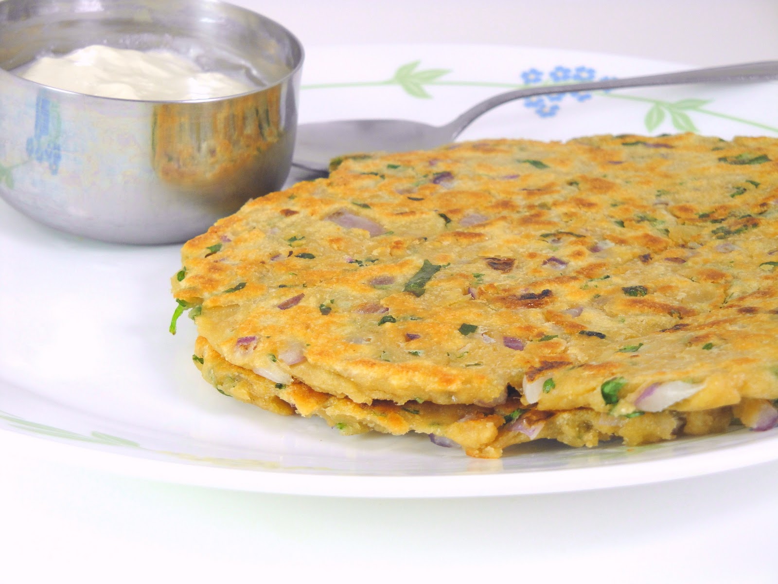 cumin and cardamom: Sindhi Koki