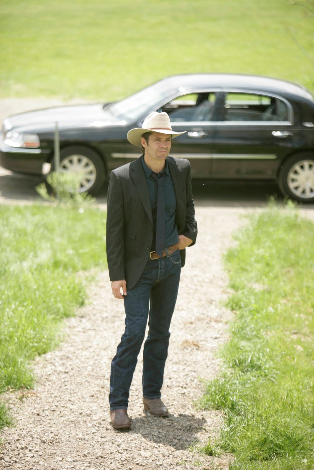 aboutnicigiri: Raylan Givens