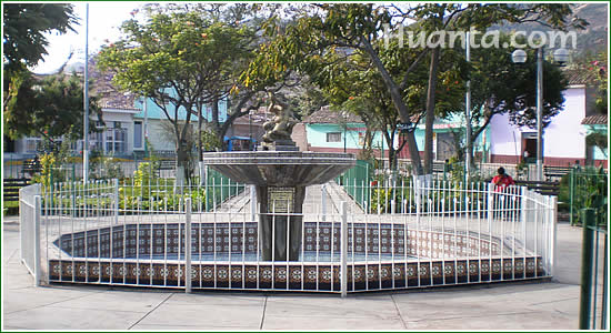 HUANTA LA BELLA ESMERALDA DE LOS ANDES: HUANTA