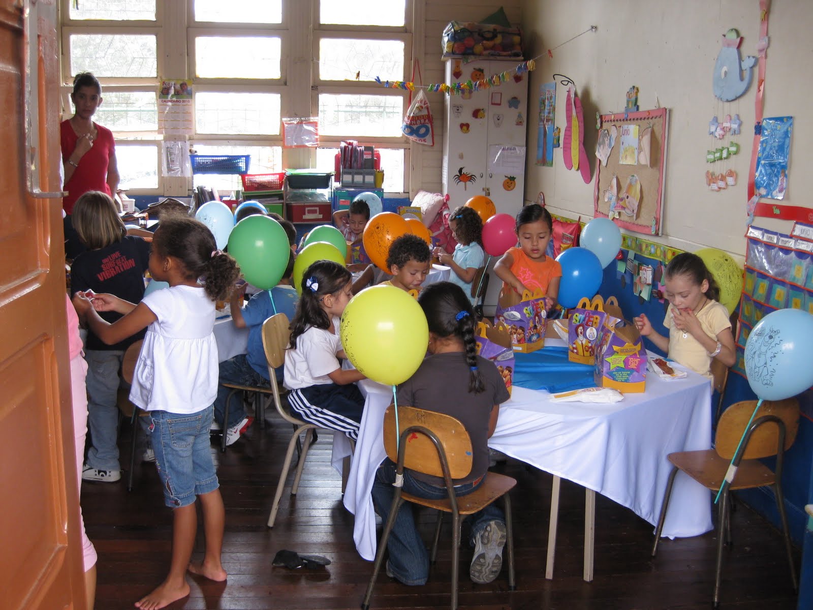 Pura Vida: Costa Rica Part # 2 Kindergarten & Feriencamp