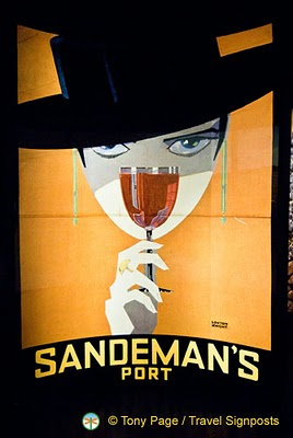 Galeria & Photomaton: Sandeman Port Wine and Betty Boop
