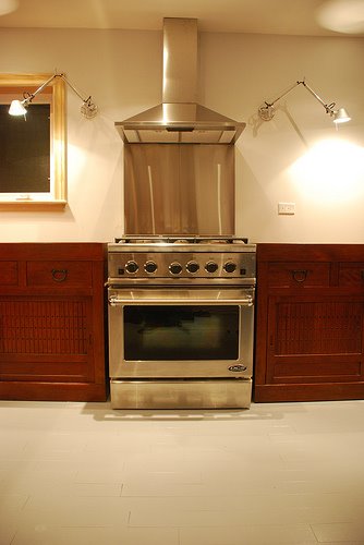 Kims Kitchen Remodel: Lighting completed