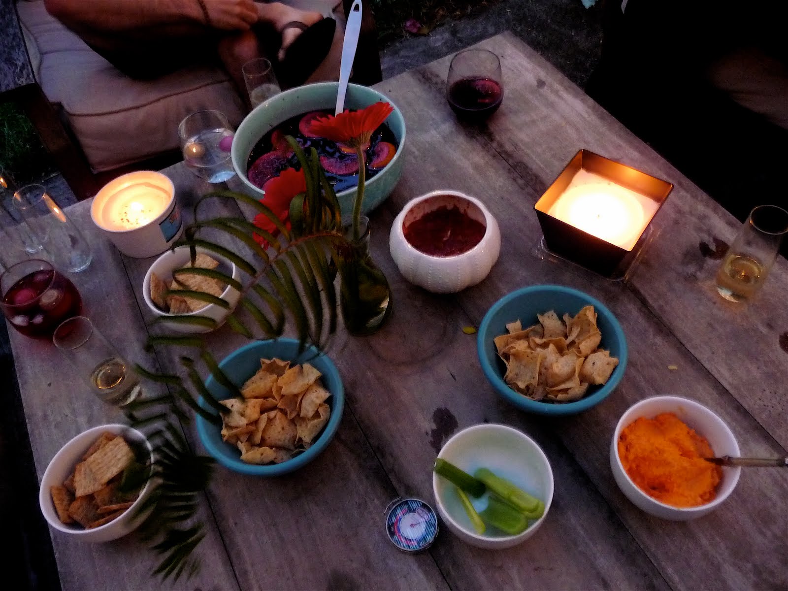 dinner party: a backyard barbeque