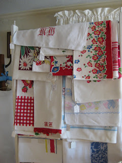 C. Dianne Zweig - Kitsch 'n Stuff: Vintage Linen And Tablecloth Lovers ...