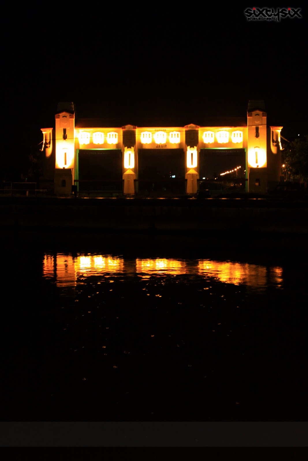 Surabaya Night Spectacular | rifkyanr