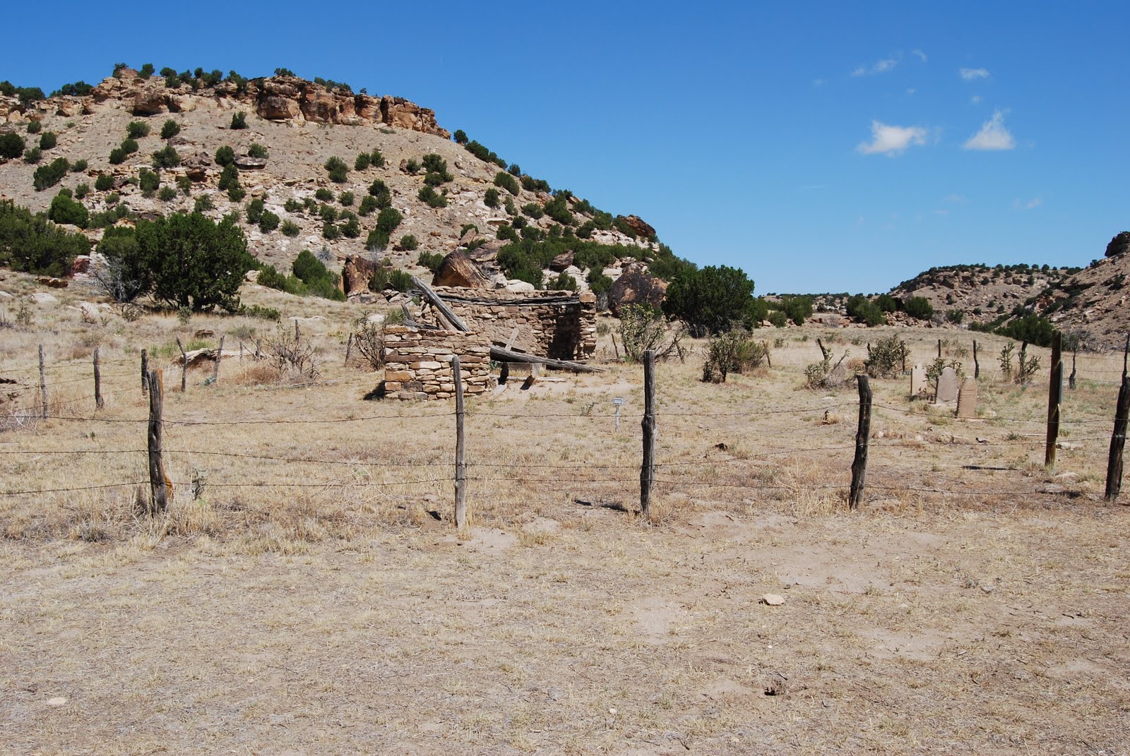 Hiking in Colorado: First Hike - Picket Wire Canyonlands