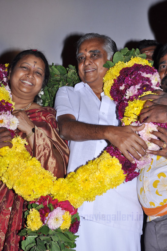 test: Abirami Ramanathan 2010 Birthday Celebrations Stills, Photo gallery