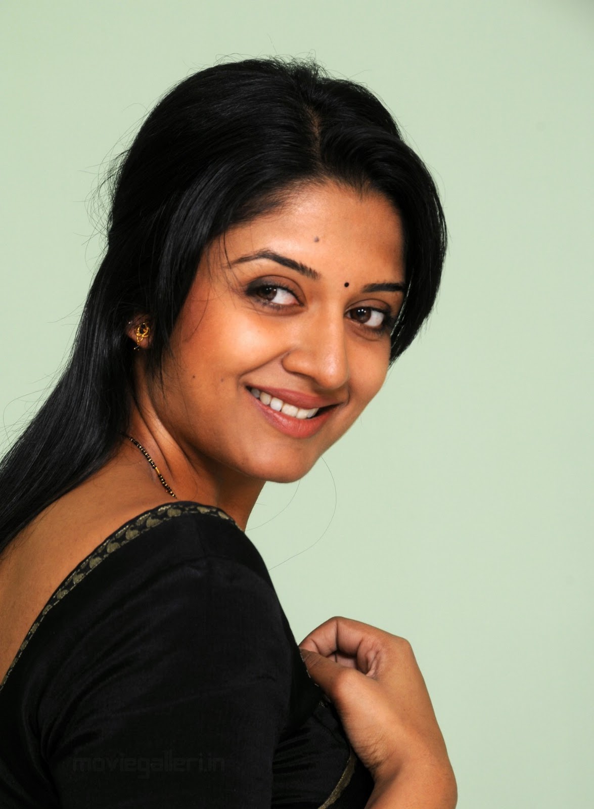 Vimala Raman Saree Images « Hot Navel Actress