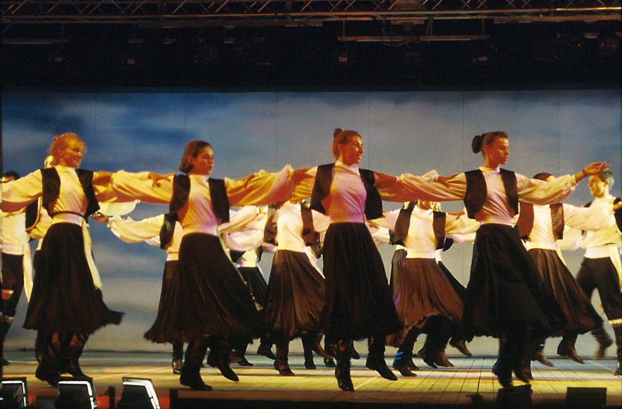 SOMOS KOSTKA , SOMOS GRECIA: Sirtaki