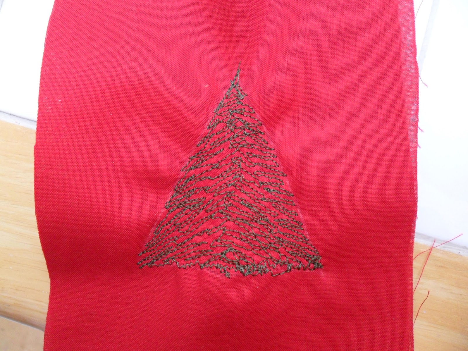 Easy Christmas Decoration Tutorial and 1st ever FREE GIVEAWAY!!! Yay!