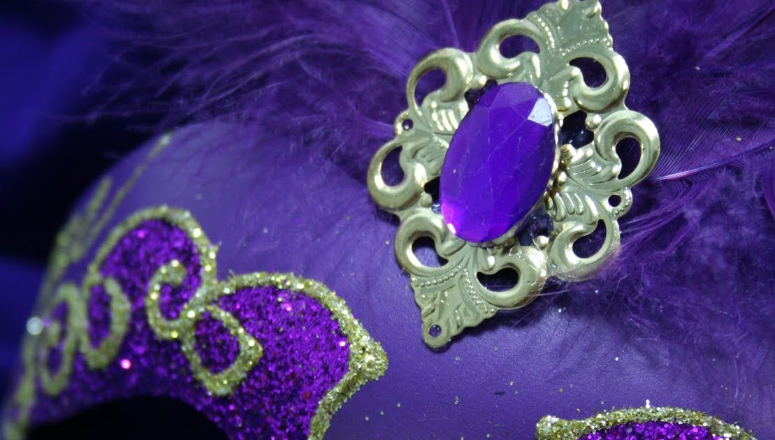 Party Ideas by Mardi Gras Outlet: Pretty Carnival Masks for Prom