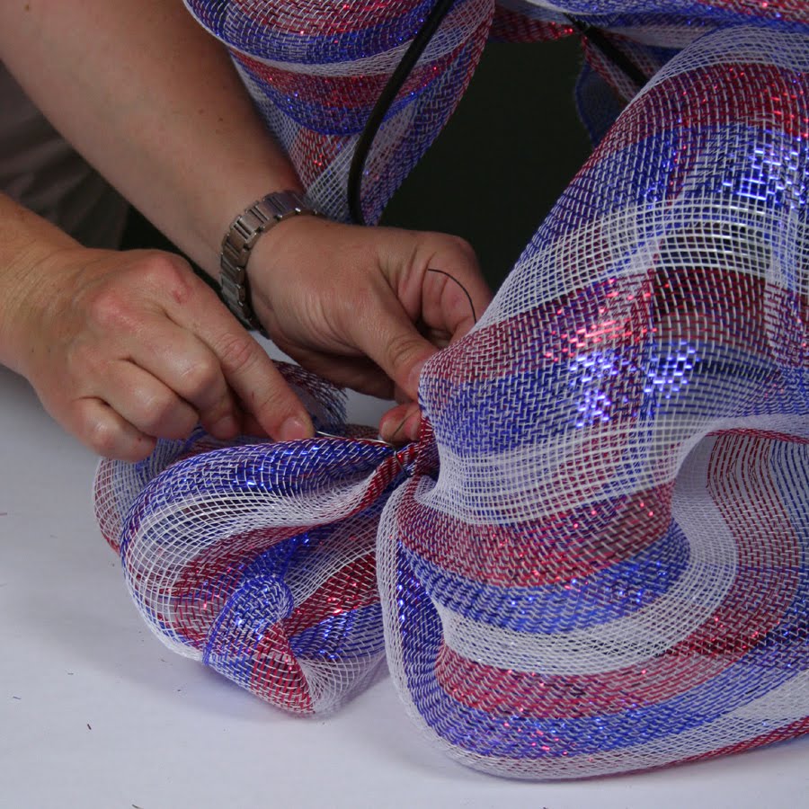 Party Ideas by Mardi Gras Outlet: How to: Red, White and Blue Star ...