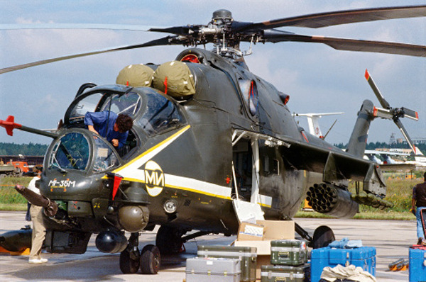 Russian Mi-35 Attack Helicopter - The Flying Tank ~ INDIAN DEFENSE NEWS