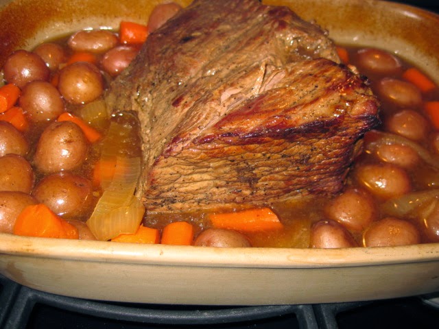 The Dishy Decorator: This Little Piggy Had Roast Beef