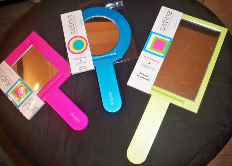Makeup Kit Must-Have: Hand-Held Mirrors | Makeup By RenRen