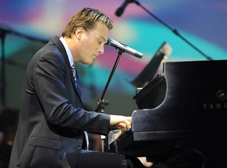 El Diario Cristiano: BIOGRAFÍA DE MICHAEL W. SMITH