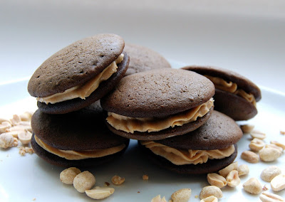 The Broken Oven: Chocolate & Peanut Butter Gobs