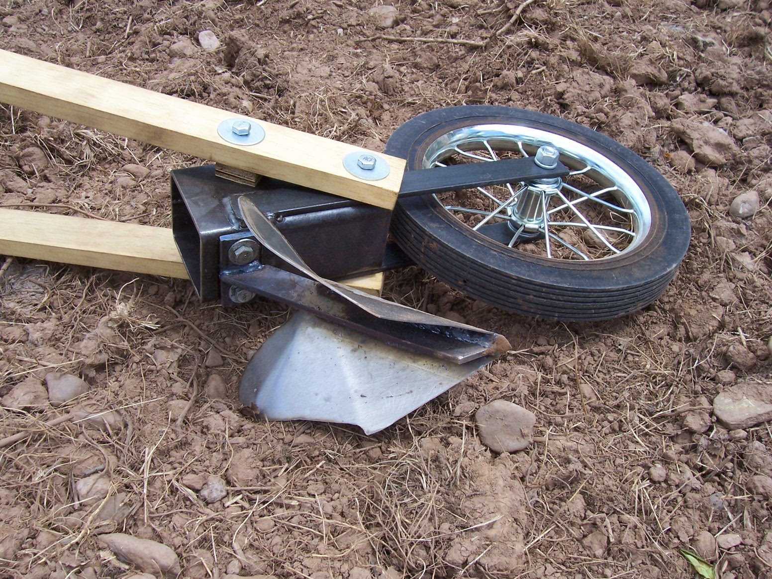 Anyone Can Build A Planet Whizbang Wheel Hoe: Planet Whizbang Feedback