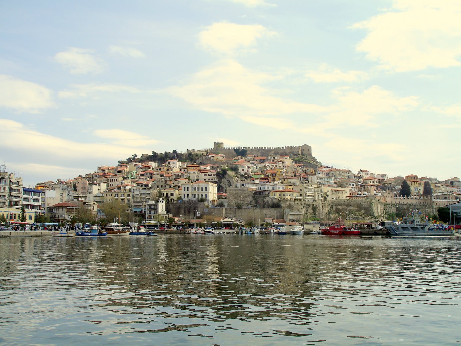 ΒΡΟΓΧΟΣ ΚΑΒΑΛΑΣ (PHOTO BLOG): ΚΑΒΑΛΑ ΠΑΝΑΓΙΑ ΦΡΟΥΡΙΟ