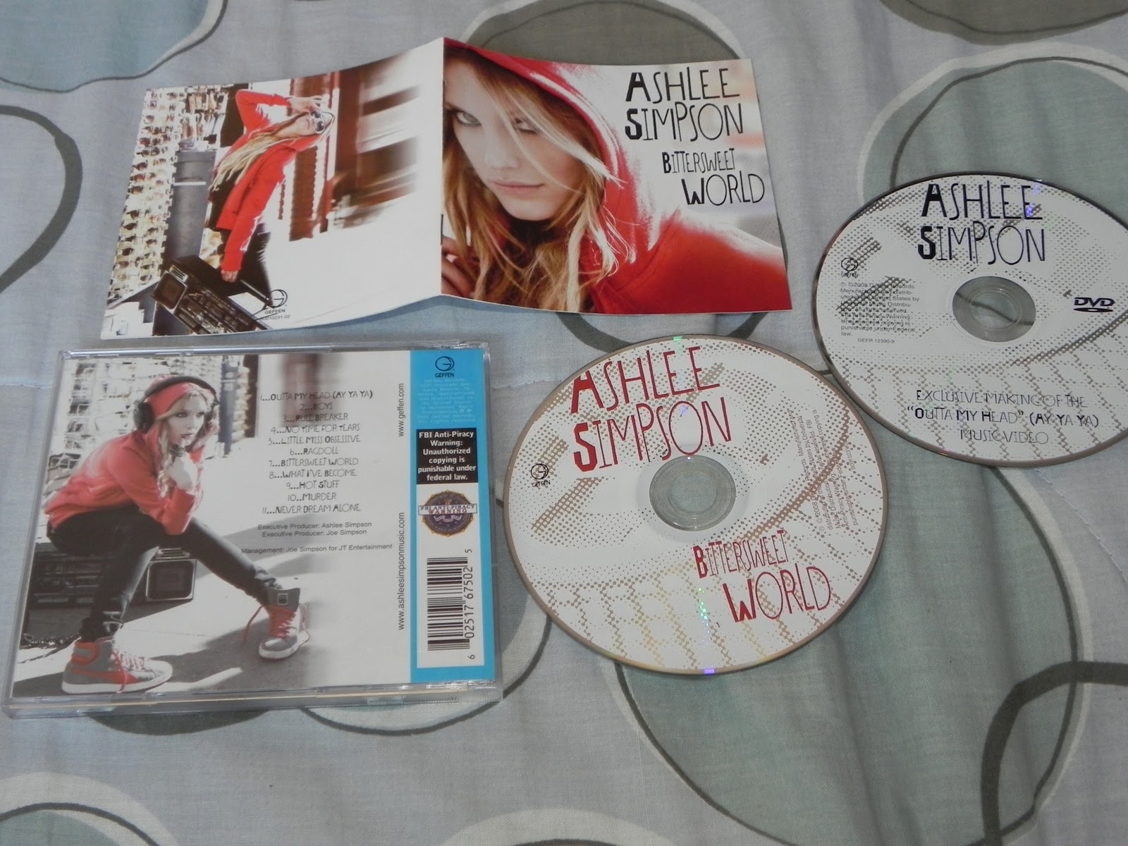 Publicafé Collection: CD + DVD Bittersweet World - Ashlee Simpson