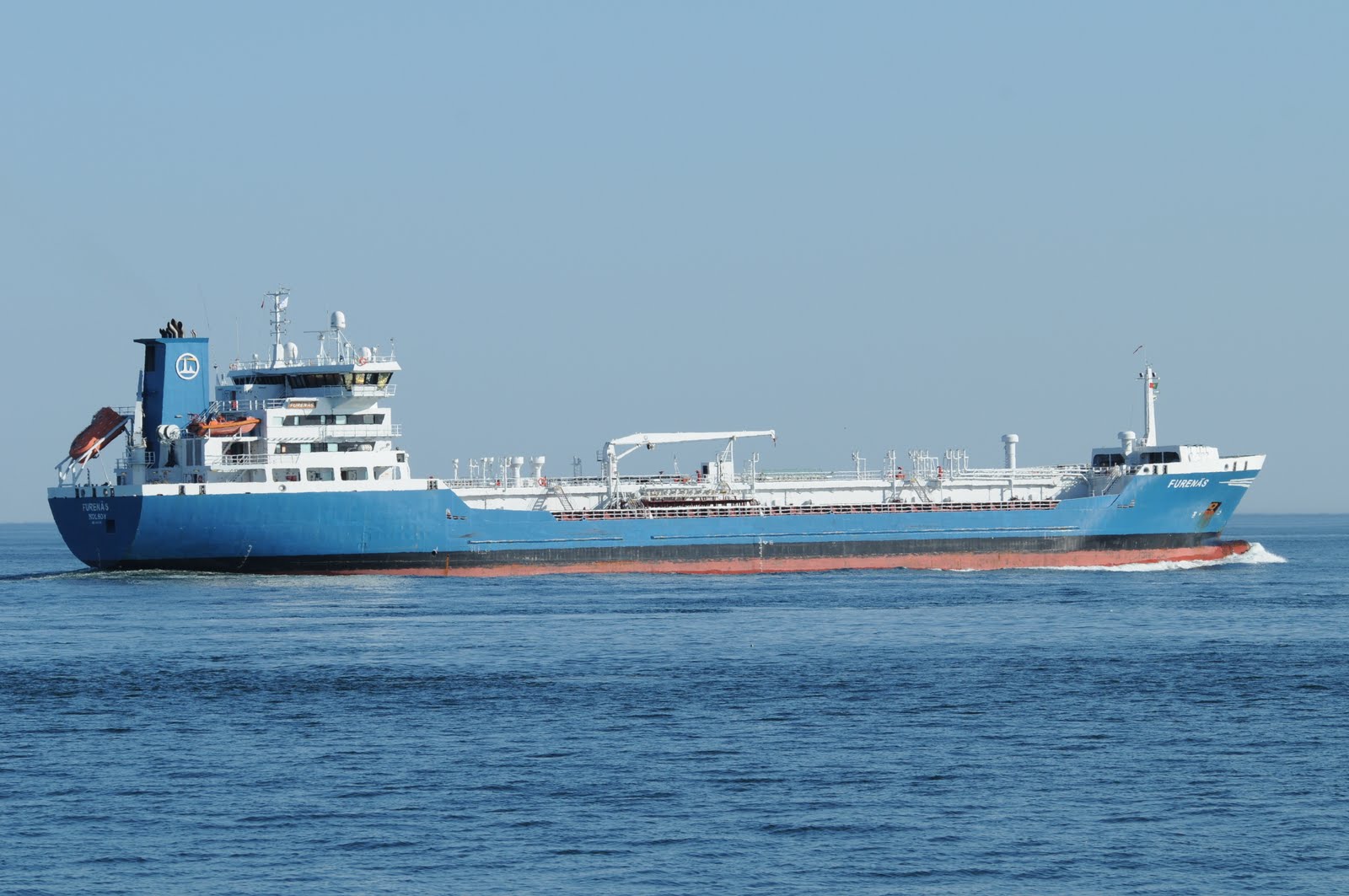 SHIPS & THE SEA - BLOGUE dos NAVIOS e do MAR: Navio-tanque FURENAS