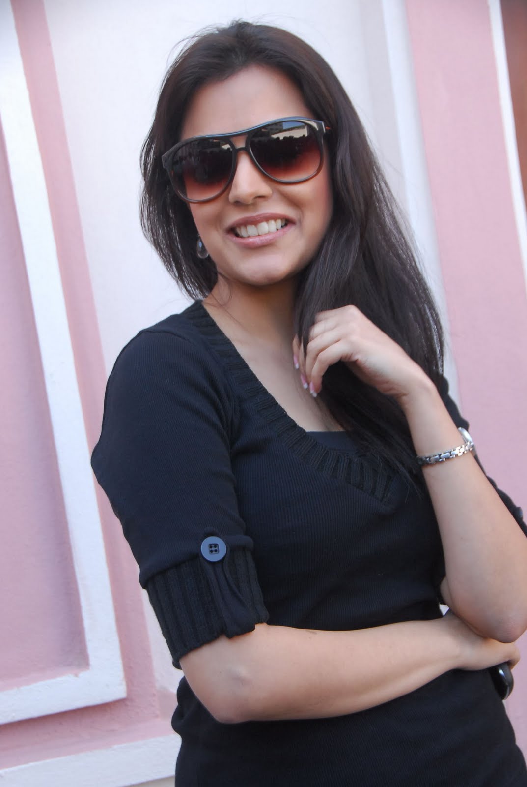 Tollywood Actress Photos: Nisha Agarwal Hot Photos