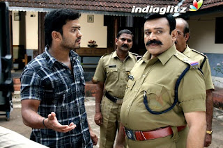 TOP ACTRESS WALLPAPERS: Valiyangadi is a Malayalam movie featuring