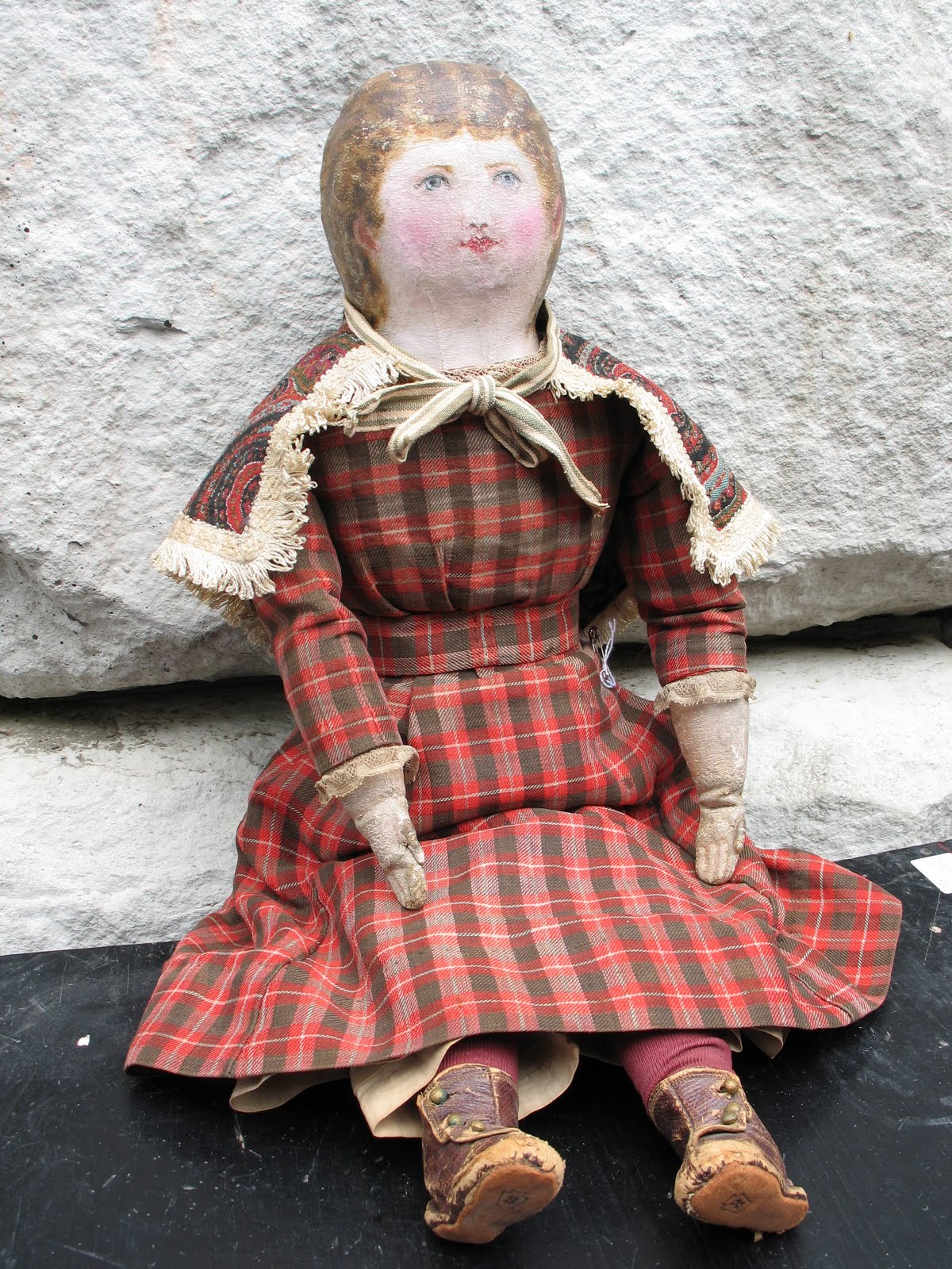Maida Today: A Sweet Folk Art Cloth Doll