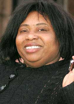 Nothing To Do With Arbroath: Police arrest 280 pound nude protester