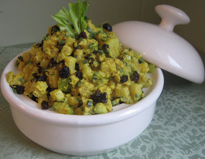 the happy raw kitchen: Rawmazing Turmeric Salad...