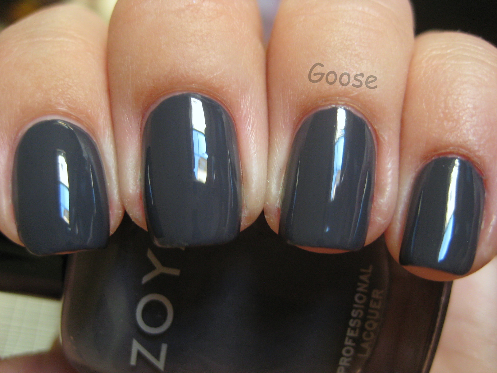 Goose's Glitter: Zoya Kelly Swatches and Review
