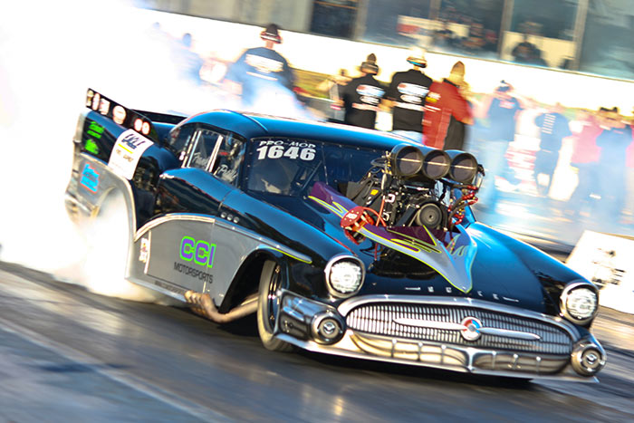 QUARTER MILE: PRO MODIFIED