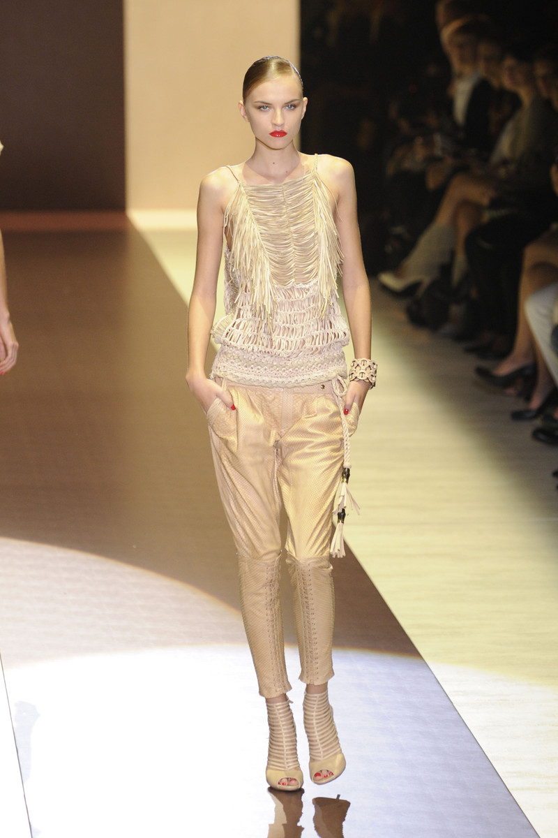 VOGUE: Milan, mode, Prêt à porter, gucci, haute-couture