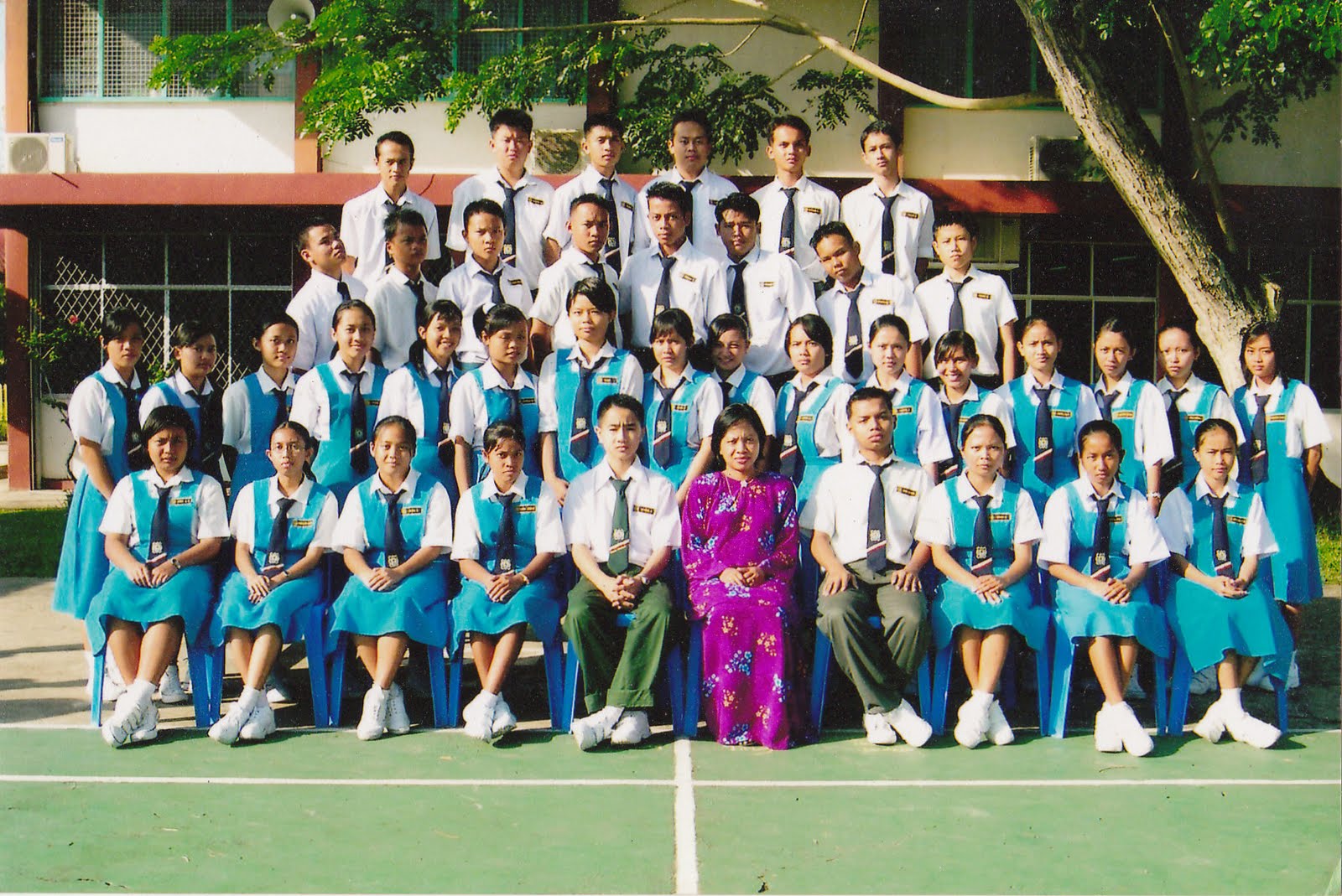 SELAMAT DATAI KE RUAI AKU...: My Classmate...SMK KANOWIT...