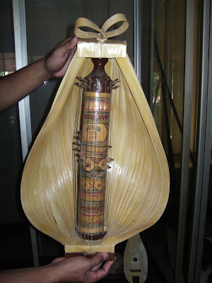 SOCIAL SCHOLARS: Sasando - NTT Traditional Musical Instrument