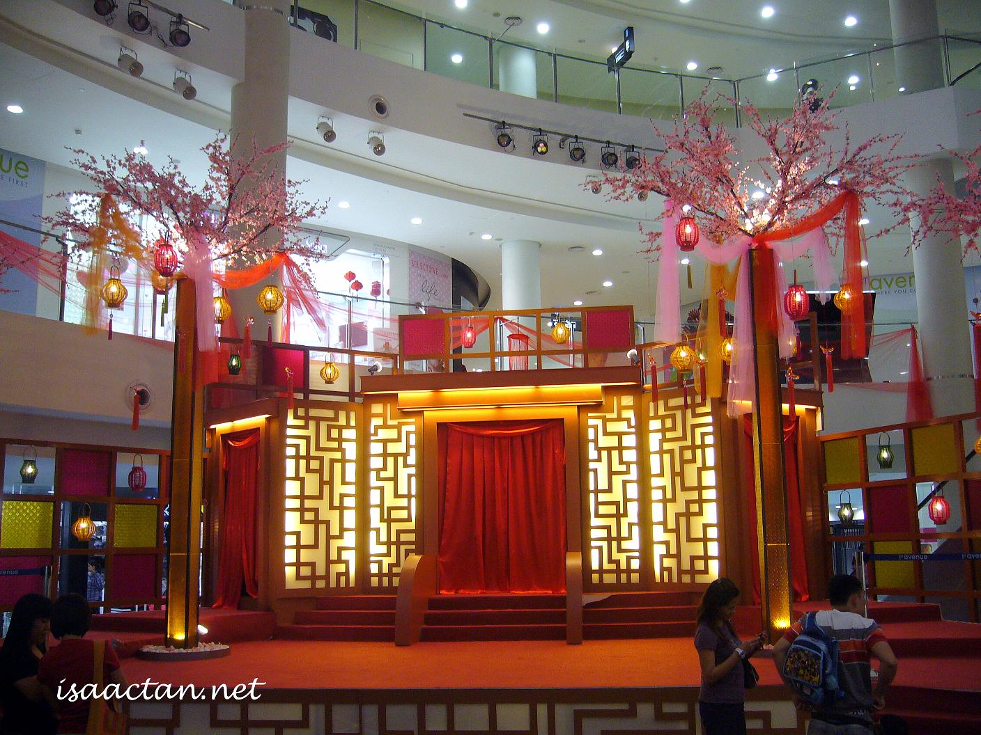Isaactan.net: CNY Deco At 1st Avenue Mall