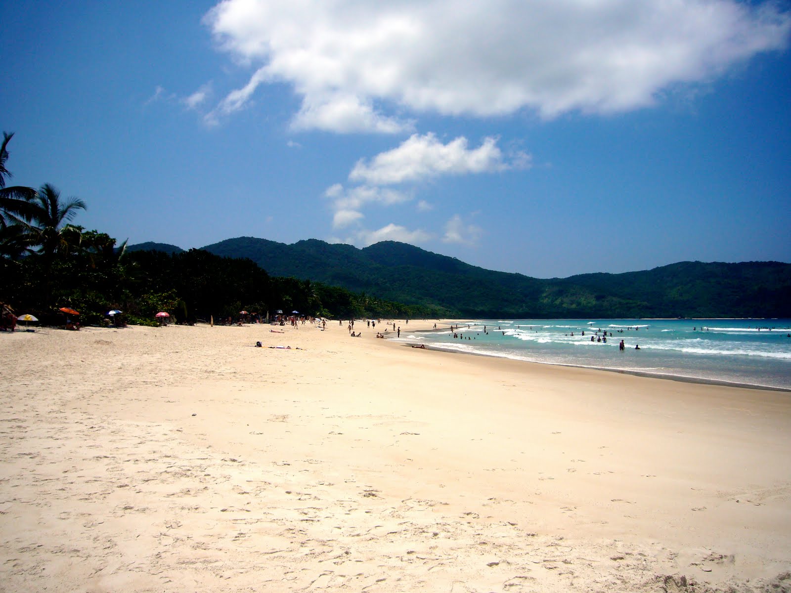 NORTH TRAVELLER: BRAZIL / LOPES MENDES BEACH