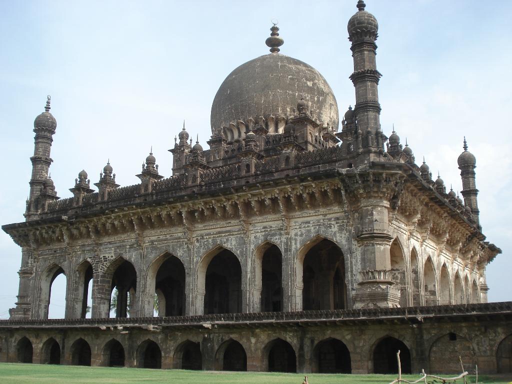 iDentity7.0: Sultanate of Bijapur