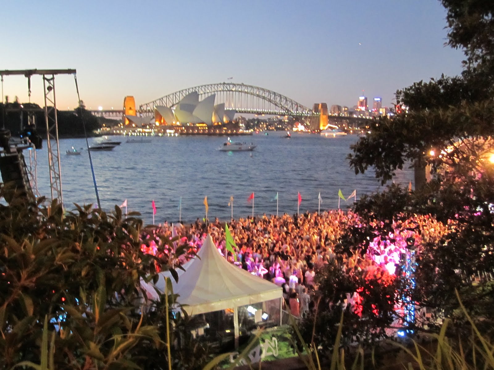 The Year Down Under: Aussie Aussie Aussie!: Harbourlife 2010