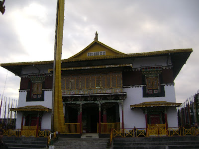 India's major tourist places: Local side scenes of Pelling