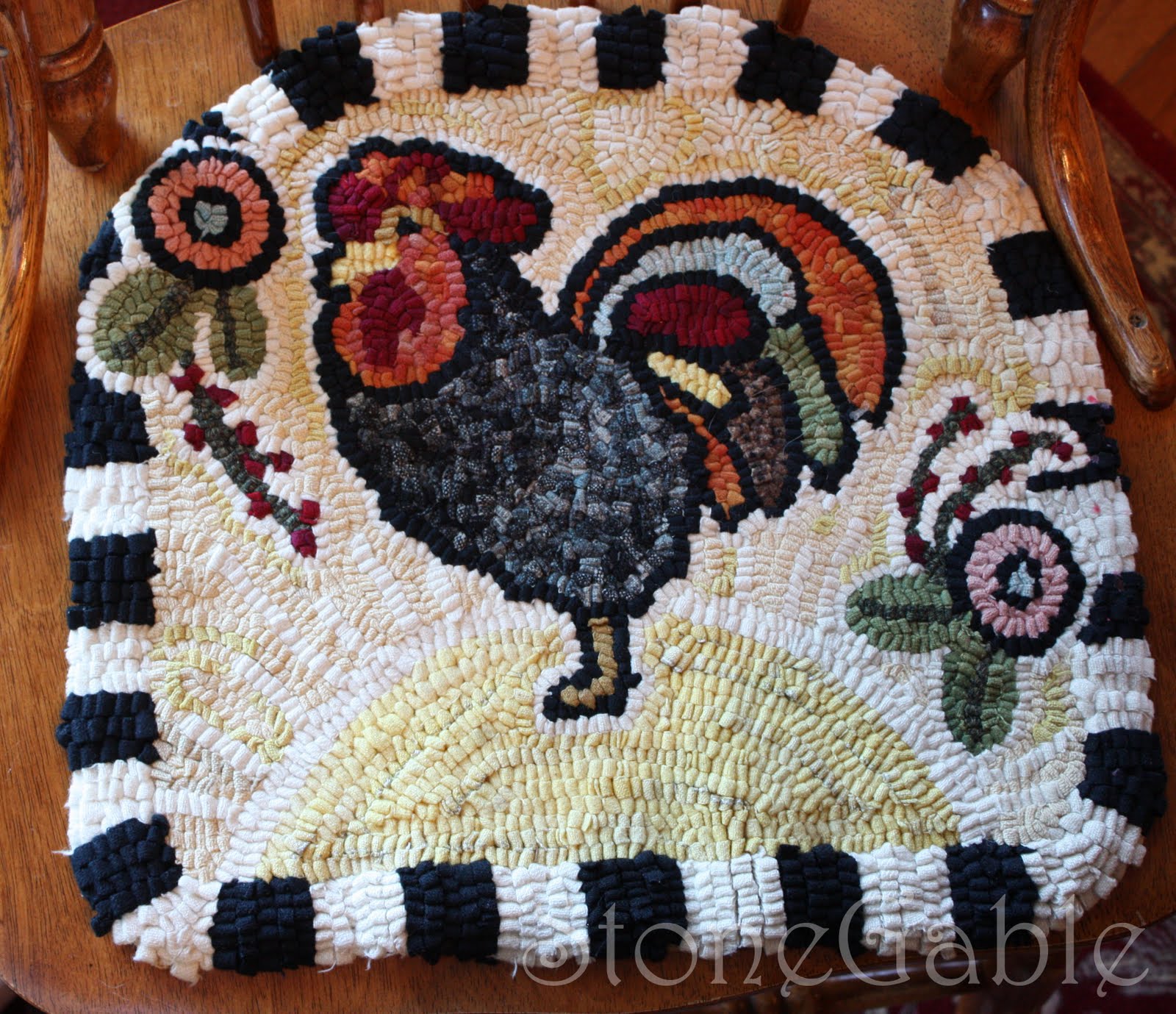 Rug Hooked Animals~ Barnyard Bash - StoneGable
