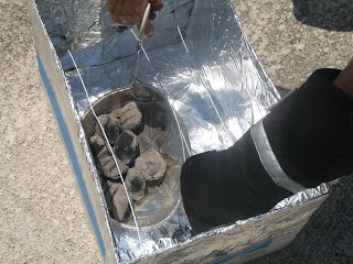 Safely Gathered In: How to: Make a Cardboard Box Oven