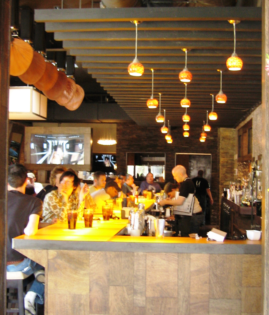 Light and Color in Interior Environments: Cafe Lighting 3