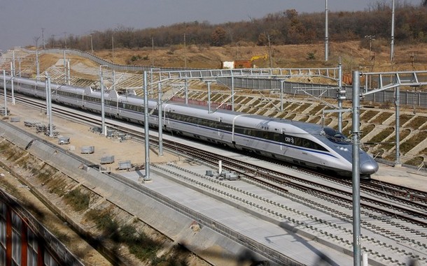 China passenger train hits 300 mph, breaks record | Electric Vehicle News