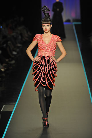 .: TRICK OR TREAT: RAVE INSECT