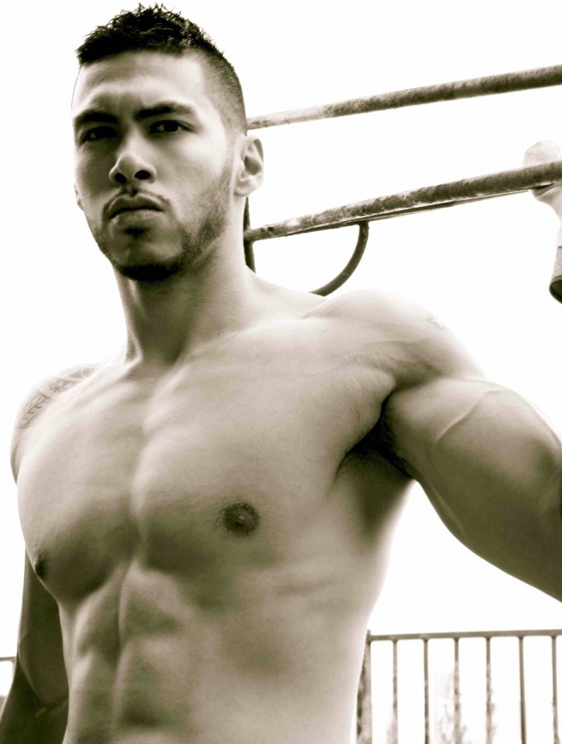 DAVID DUST: Featured Model - Chrisjon