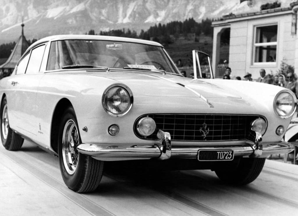 ATHENS CAR BLOG: Vintage Photos: Ferrari 250 GT 2+2 1960