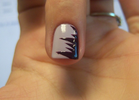 Chloe's Nails: The Shredded Mani.....